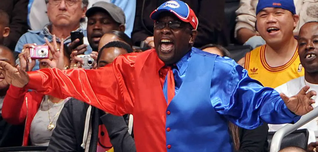 These Sports Superfans Should Scare You - Study Breaks