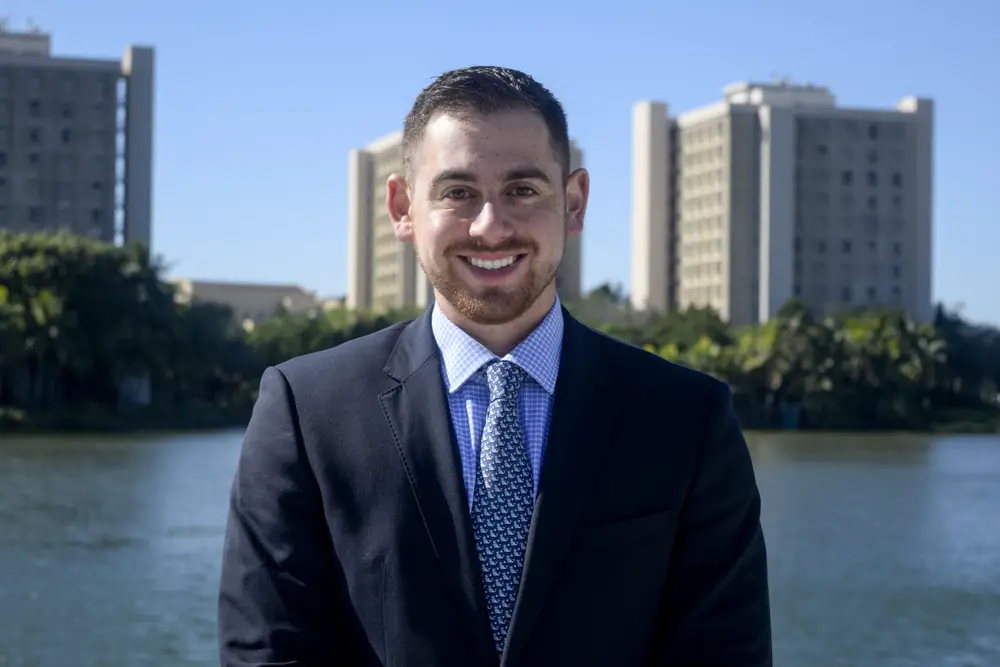 A Talk with Jason Goldenberg, the Incredible Strongman